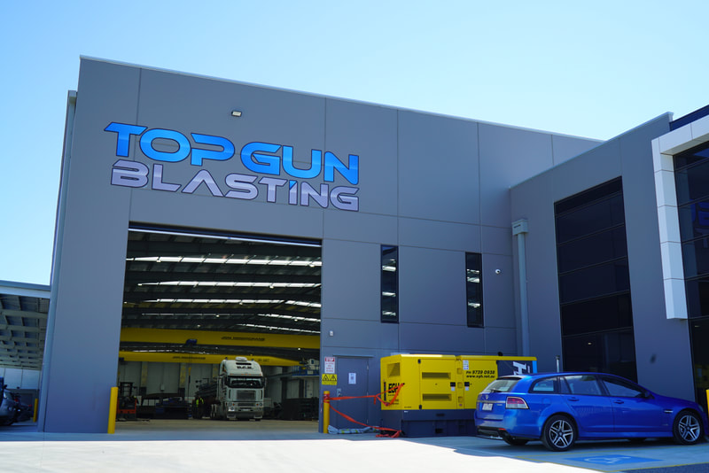 GALLERY - TOP GUN BLASTING